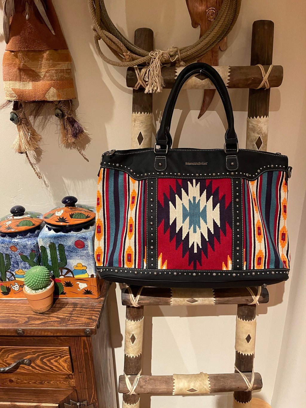 Southwest Aztec WEEKENDER – Southwest Bedazzle